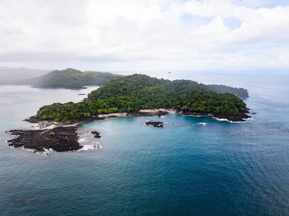 Isla De Puercos – 100 Hectare Fully In San Miguel, Guna Yala Comarca ...