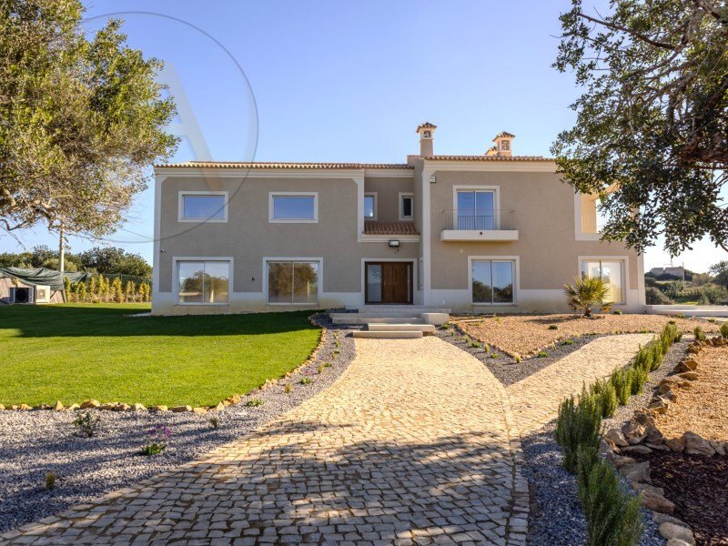 New Luxury Villa 4 Bedrooms 1.7ha Plot Estoi In Estoi, Algarve, Portugal For Sale (16537215)