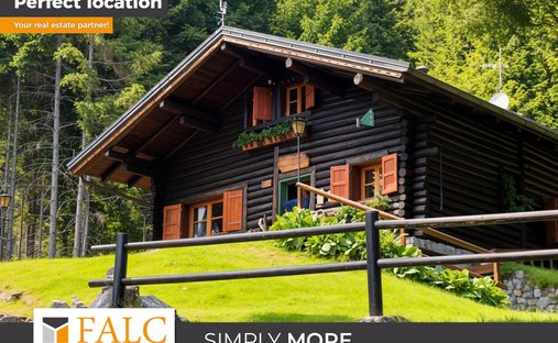 Luxury homes with garden for sale in Lamon, Veneto, Italy | JamesEdition