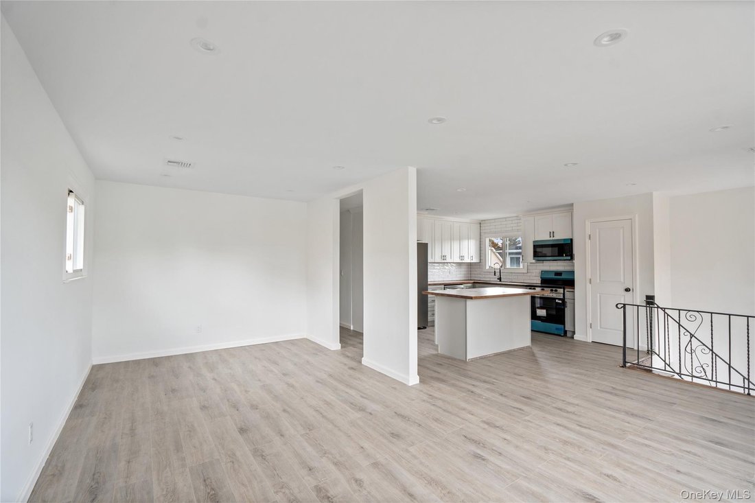 1269 Dekoven Street Rockville In Rockville Centre, New York, United ...