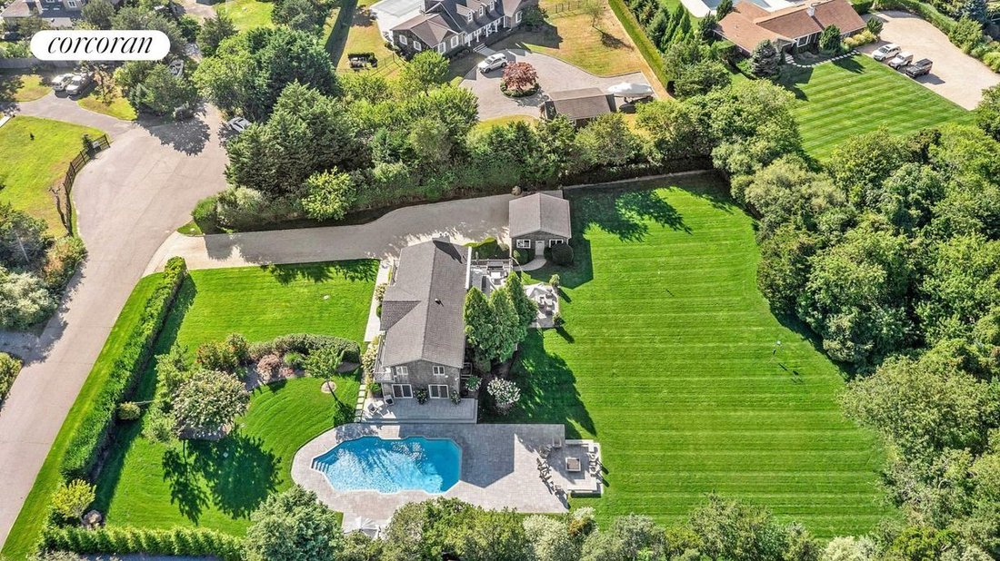 4 Bayberry Lane, Remsenburg, Ny In Remsenburg Speonk, New York, United ...