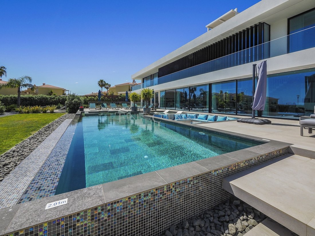 Veranden — Moderne Villa Mit 5 Schlafzimmern, In Porches, Algarve ...