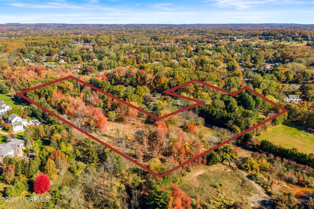 4 Brookside Drive, Colts Neck, New Jersey, Dans 07722, New Jersey ...