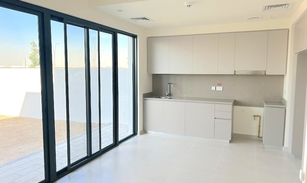 Ready To Move | Single Row | Landscaped Garden In Dubai, United Arab ...