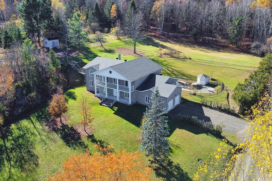 Val Des Monts, Outaouais Dans Val Des Monts, Québec, Canada à Vendre ...