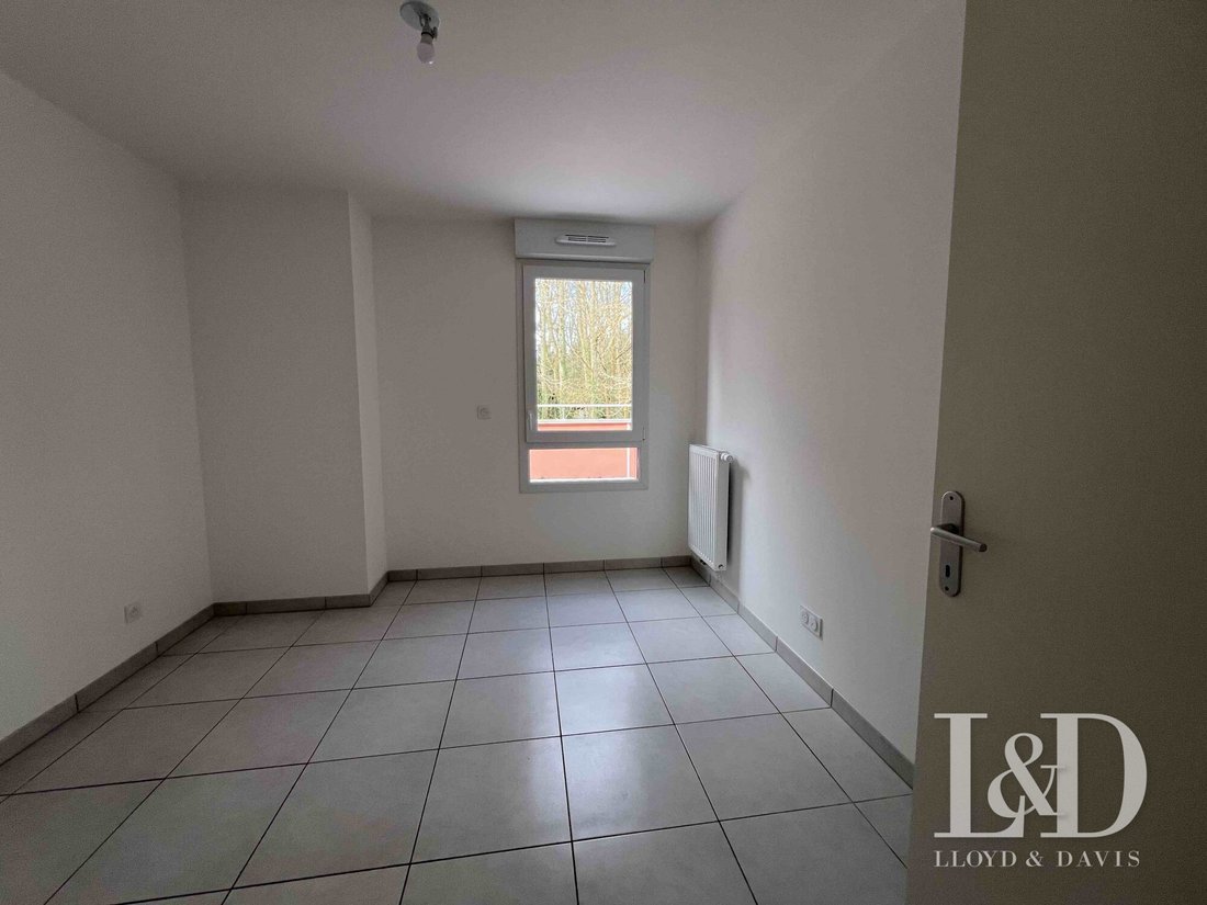 Nantes Apartment In Nantes, Pays De La Loire, France For Sale (16549550)