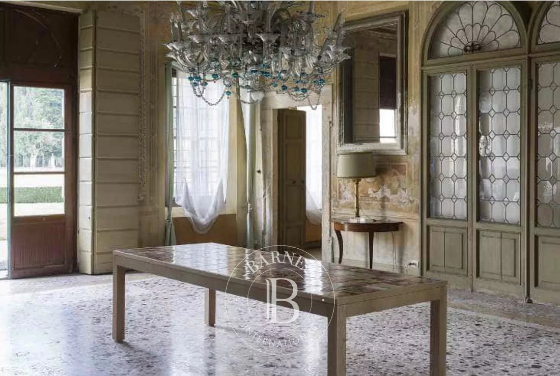 Verona: Eighteenth Century Elegance In The Heart Of In Verona, Veneto ...