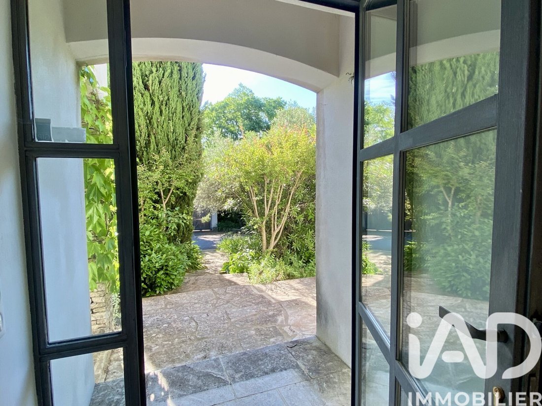 Maison D'architecte à Vendre 11 Pièces Dans Nîmes, Occitanie, France à ...