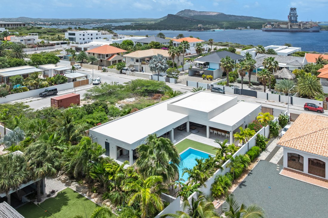 Contemporary One Level Villa In Vista Royal – A In Jan Thiel, Curaçao ...