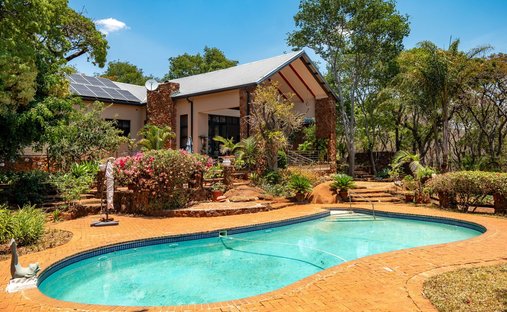 Luxus bergblick Häuser zum Verkauf in Christon Bank, Provinz Mashonaland Central, Simbabwe ...