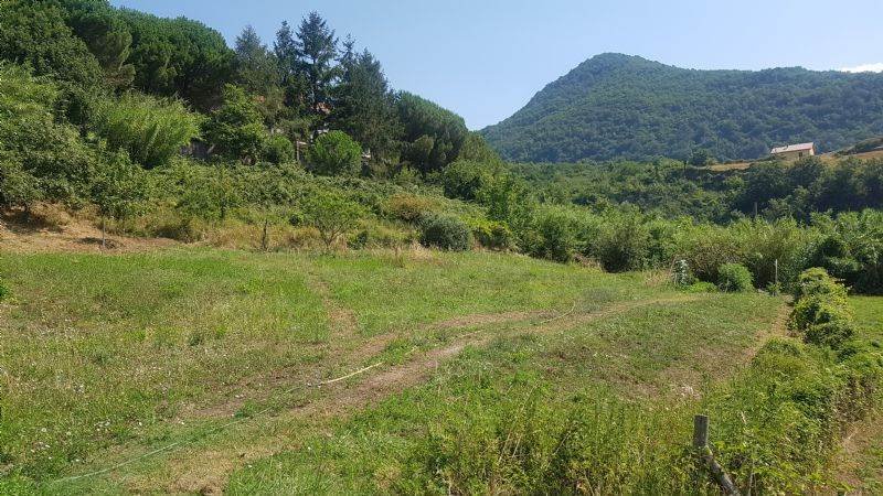 Villa Sant'olcese Sur 3 Niveaux Dans Piccarello, Ligurie, Italie à ...