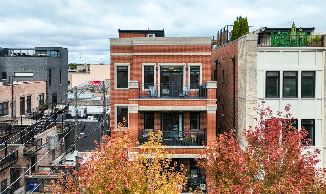 Luxuriöses Backstein Penthouse Mit In Chicago, Illinois, Vereinigte ...