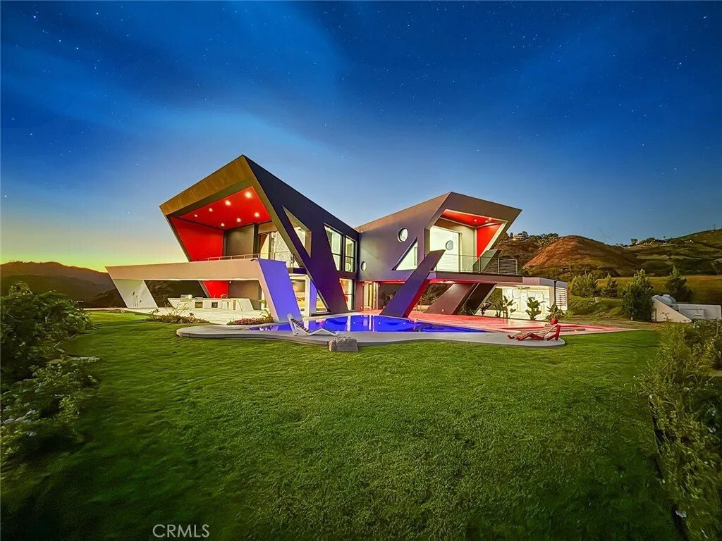 Single Family Residence In Malibu In Malibu, California, United States ...