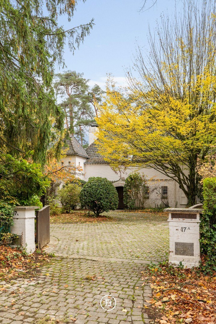 Villa De La Chasse In Wezembeek Oppem, Flanders, Belgium For Sale ...