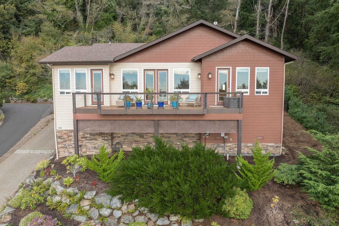 108 Sea Crest Court Otter Rock, Or 97369 En Otter Rock, Oregón, Estados ...