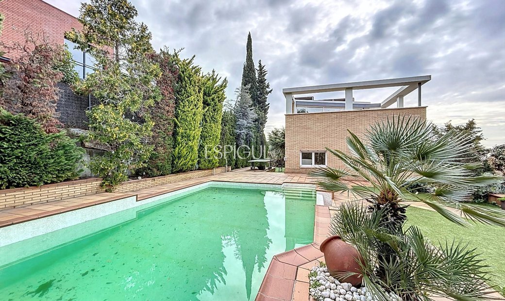 Teià Villa In Teia, Catalonia, Spain For Sale (16556124)