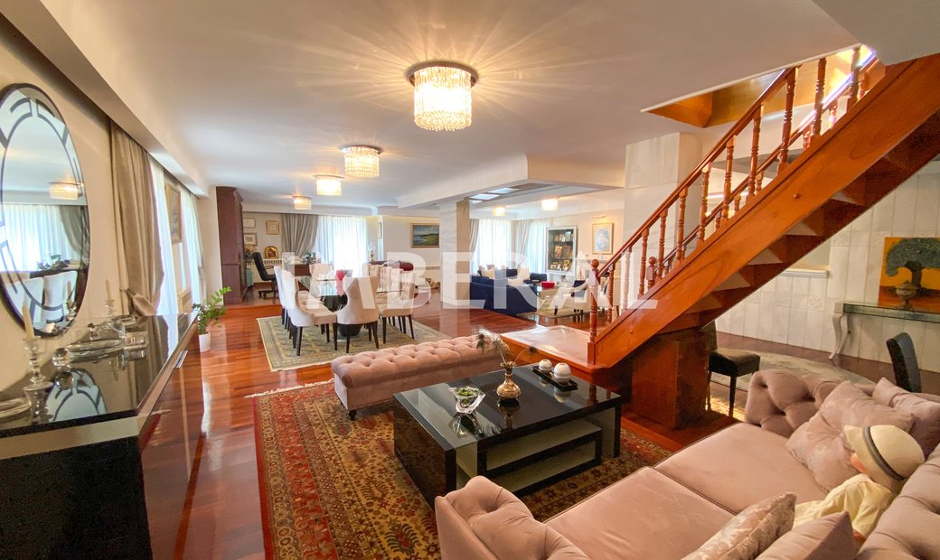 Polydroso | Elegant 301 M² Top Floor Residence, In North Athens, Attica ...