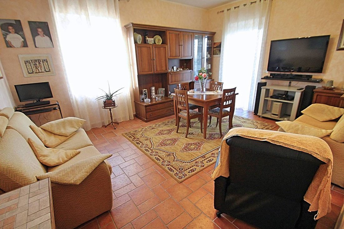 Capalbio Spacious Rural Farmhouse With Private Courtyard In Capalbio ...