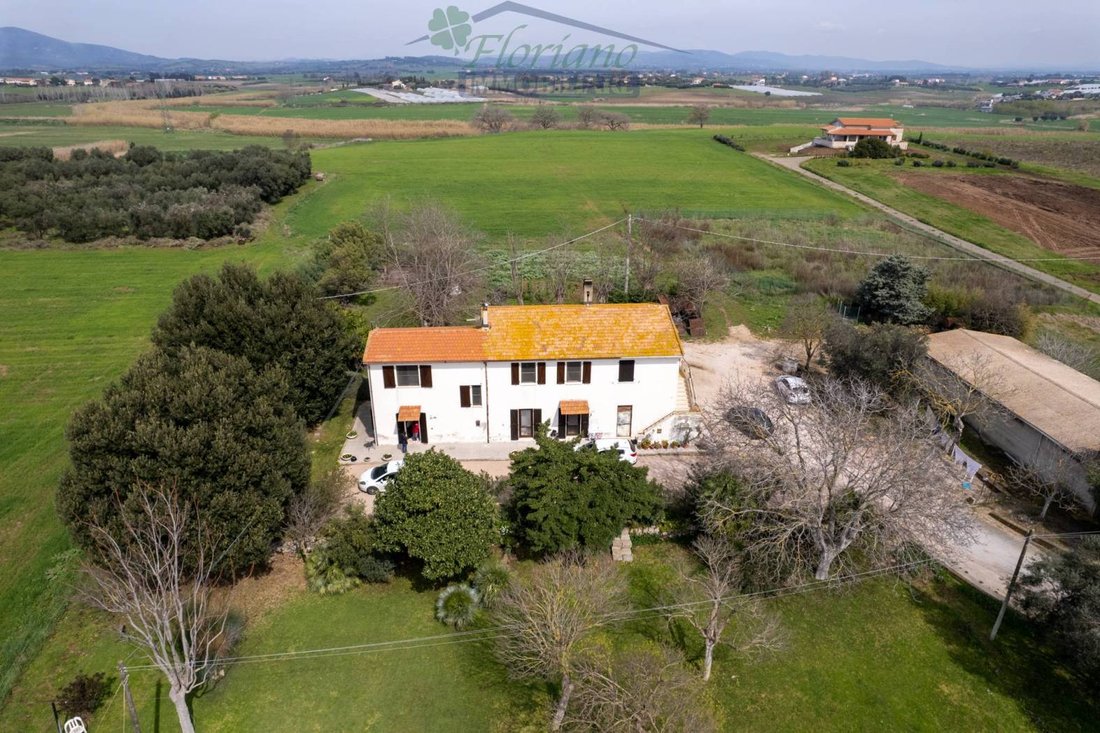 Farmhouse Near The Sea In Chiarone With 9 Hectares In Capalbio, Tuscany ...