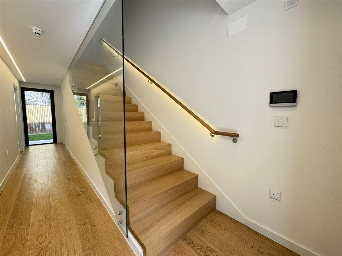 Lovely 3 Bedroom House Detached In North Gorge, In Gibraltar, Gibraltar ...