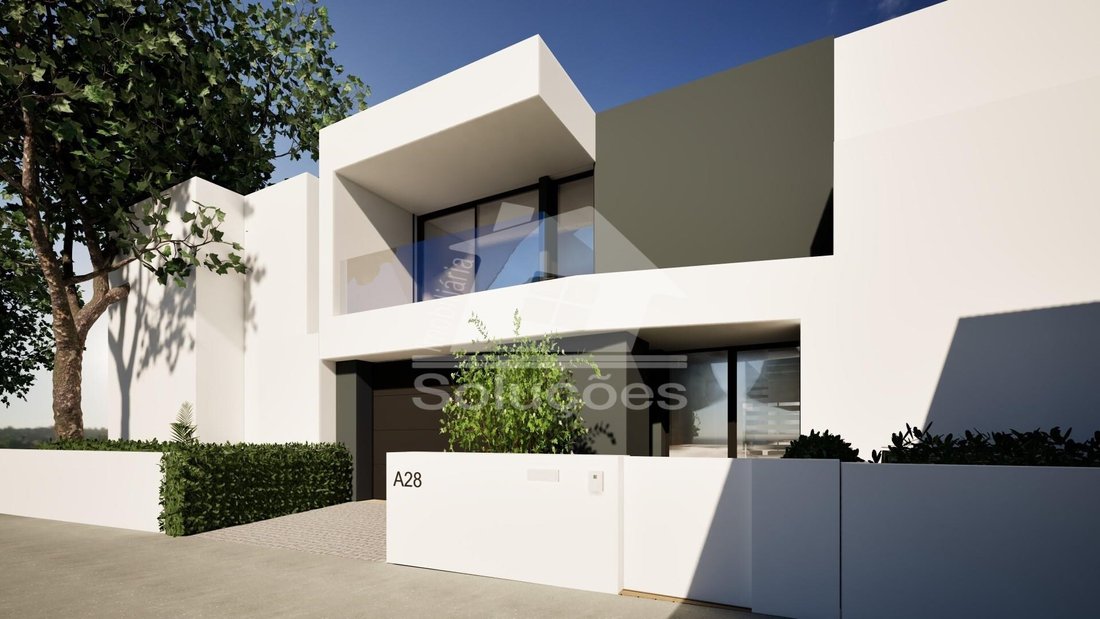 Modern 3 Bedroom Villa With Pool – Bemposta, In Alvor, Algarve ...