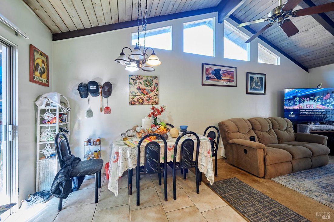 1725 Mission Boulevard, Santa Rosa, Dans Santa Rosa, Californie, états ...