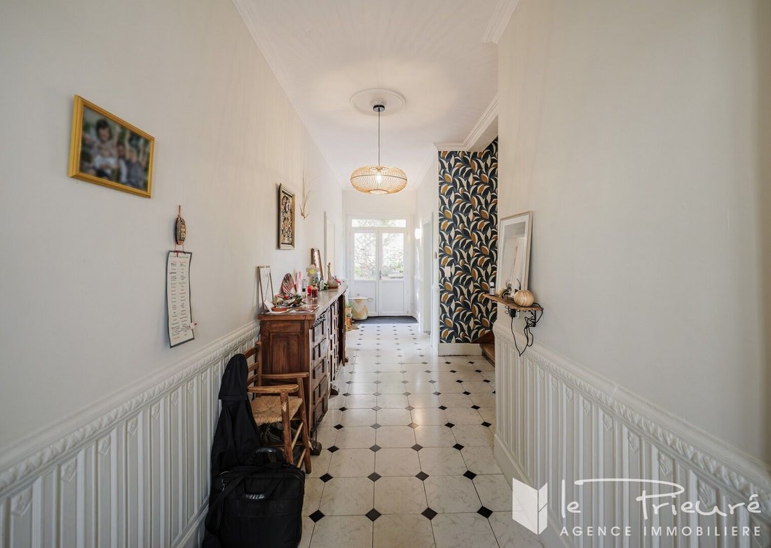 Authentique Maison Albigeoise De Charme Avec Dans Albi, Occitanie ...