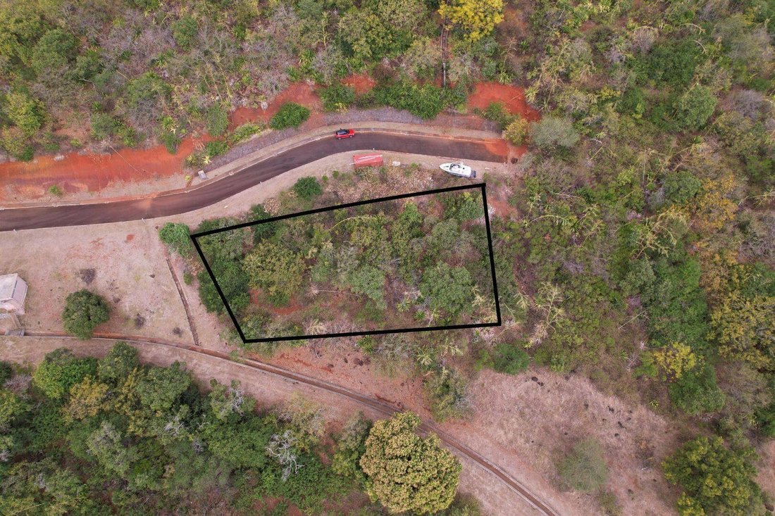 Belle Parcelle Pds Avec Vue Sur Le Dans Rivière Noire, Rivière Noire ...