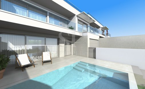 Real Estate Agent Márcia Teixeira | JamesEdition