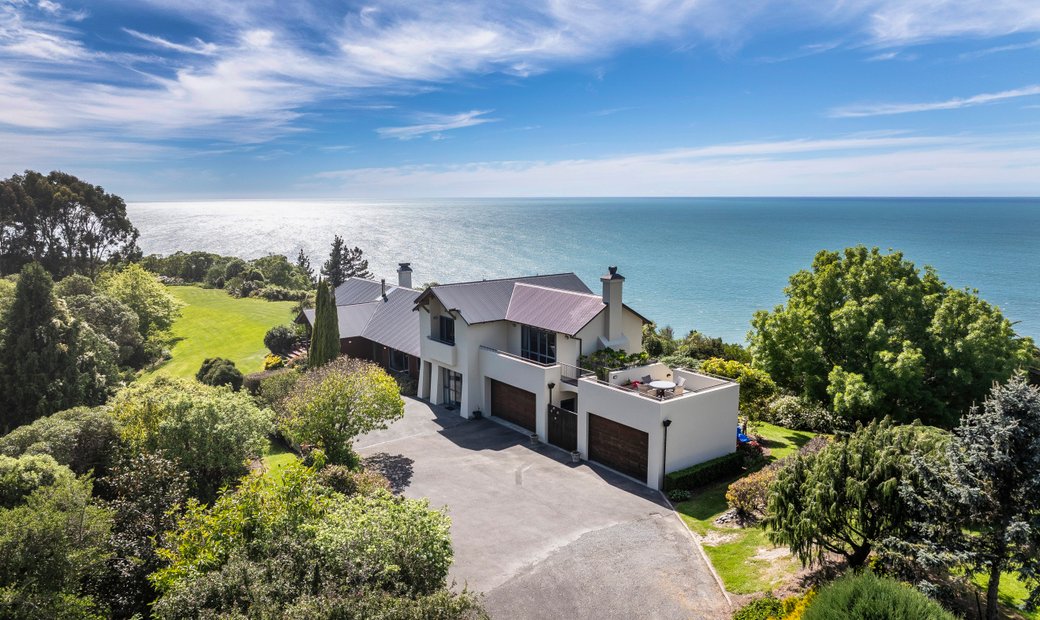 Coastal Lifestyle With Airbnb Potential In Domett, Canterbury, New ...