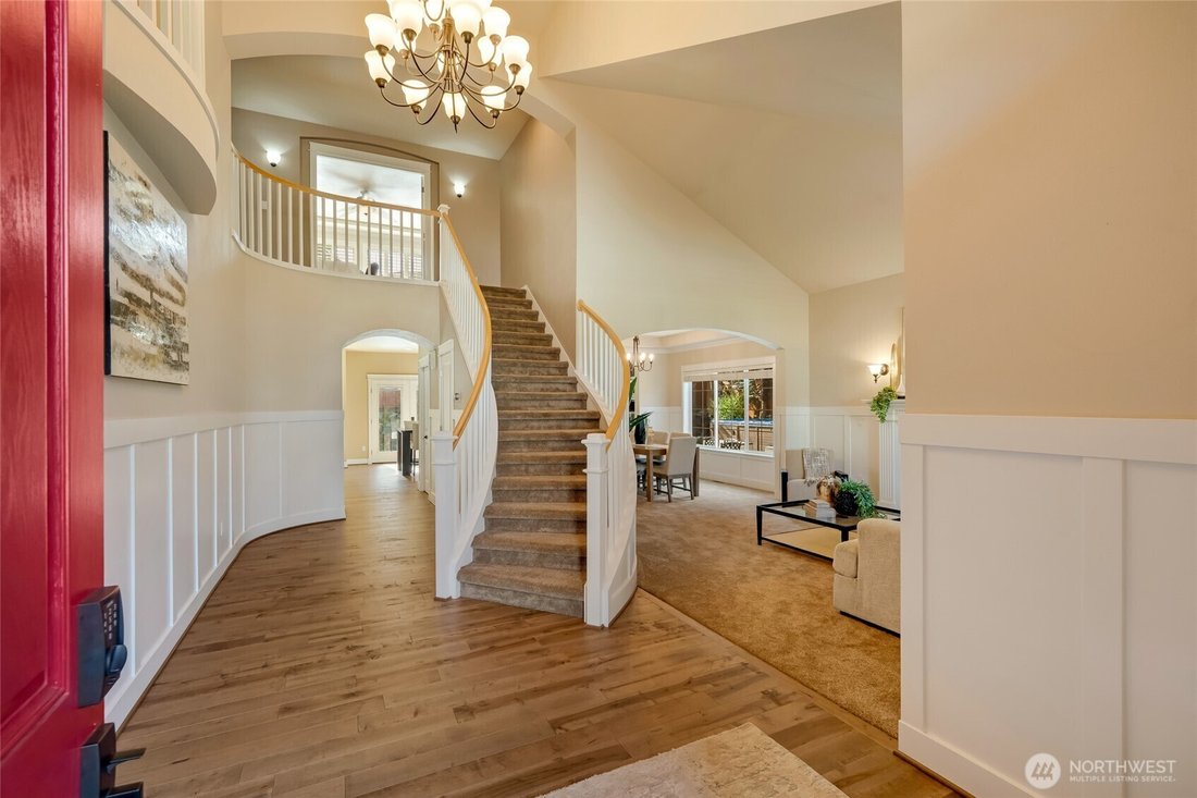 Modernes Greenleaf Haven Mit In Snohomish, Washington, Vereinigte ...