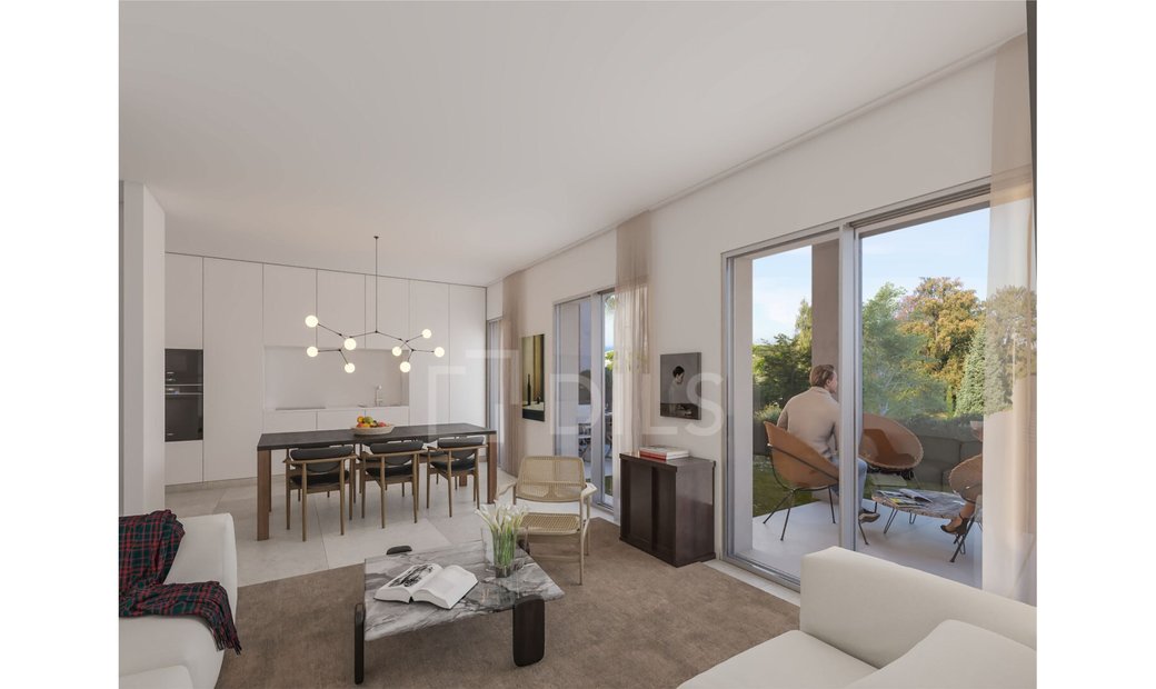5 Bedroom Flat With Balcony And In Caparica E Trafaria, Setubal ...