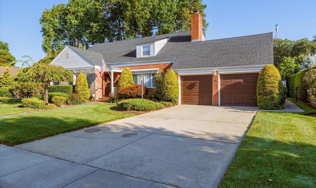 25 Atkinson Road, In Rockville Centre, New York, Vereinigte Staaten Zu ...