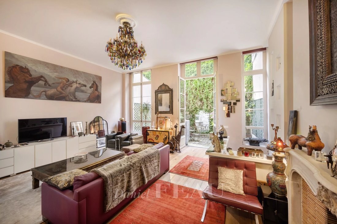 Paris Iii° Rue Charlot Dans Paris, île De France, France à Vendre ...