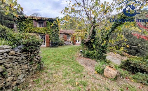 Luxury country homes with garage for sale in Reynès, Occitanie, France ...