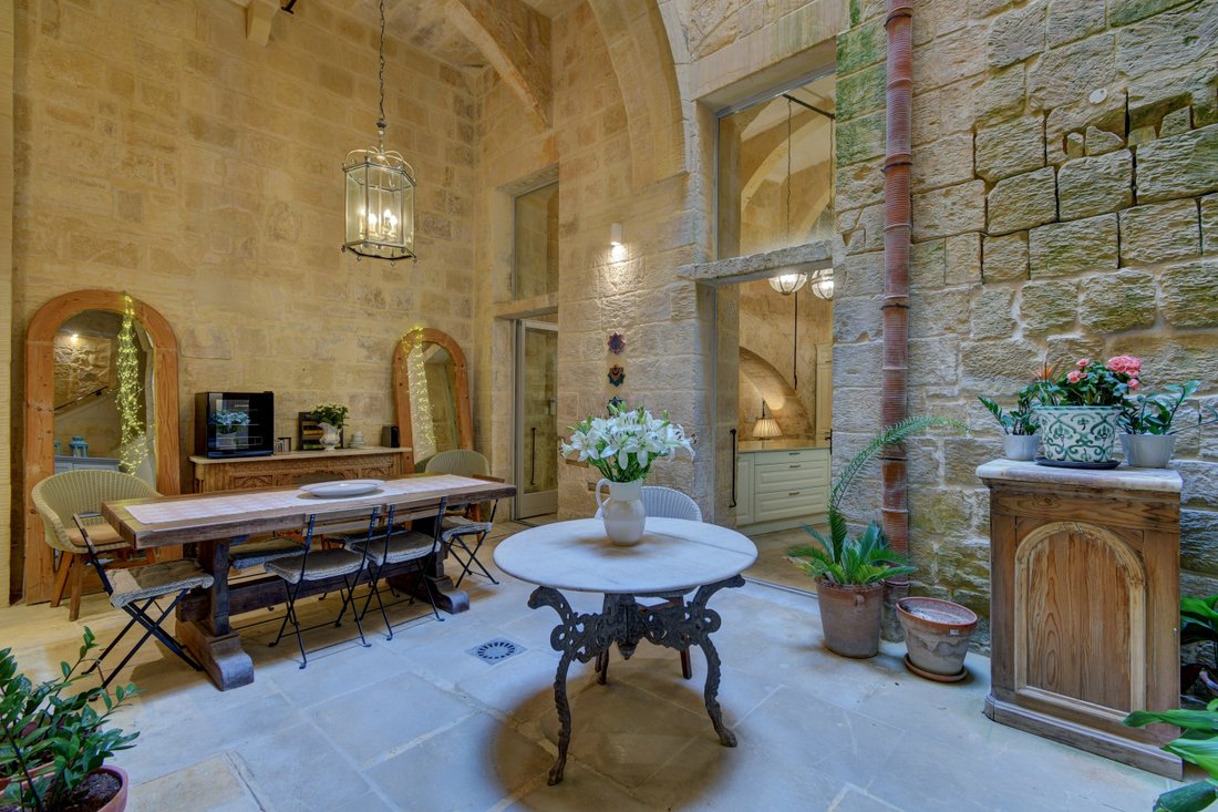 Un Palais Intemporel Au Cœur De Vittoriosa Dans Il Birgu, Malte à ...