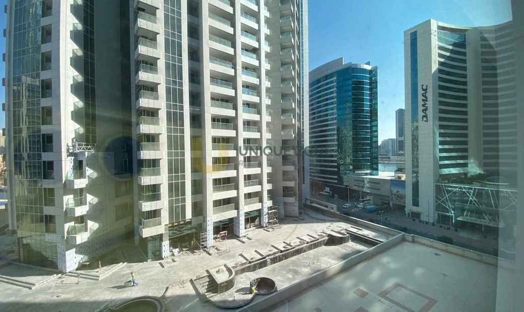 Semi Furnished/Vacant/Cubicles Nd In Dubai, Dubai, United Arab Emirates ...