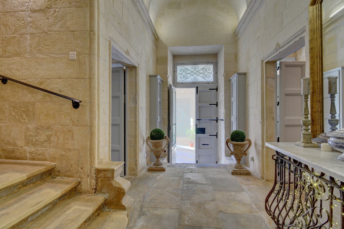 Un Palais Intemporel Au Cœur De Vittoriosa Dans Il Birgu, Malte à ...