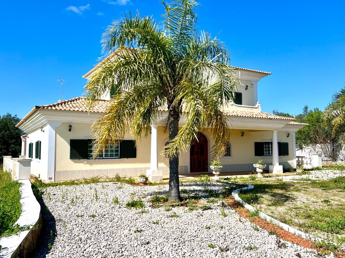 Loulé Villa In Querenca, Tor E Benafim, Algarve, Portugal For Sale ...