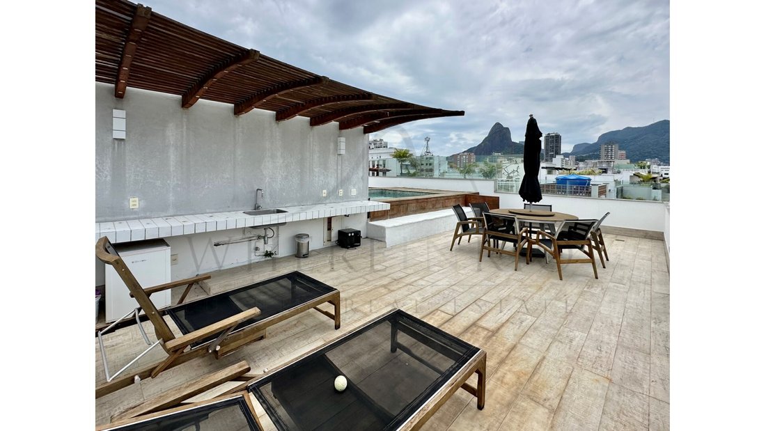 Reformed Quadruplex En Río De Janeiro, Estado De Río De Janeiro, Brasil ...