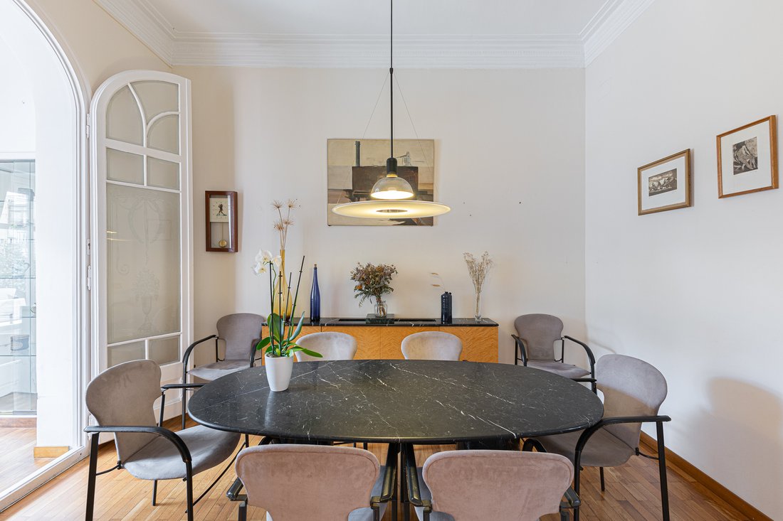 Fantastic Main Apartment With Terrace In Eixample In Eixample ...