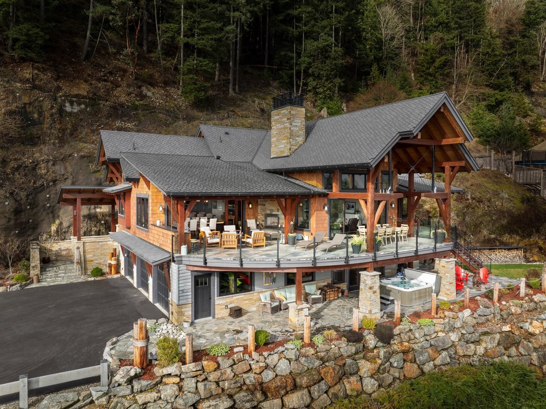 Stunning Ocean View Property In Bowen Island, British Columbia, Canada ...