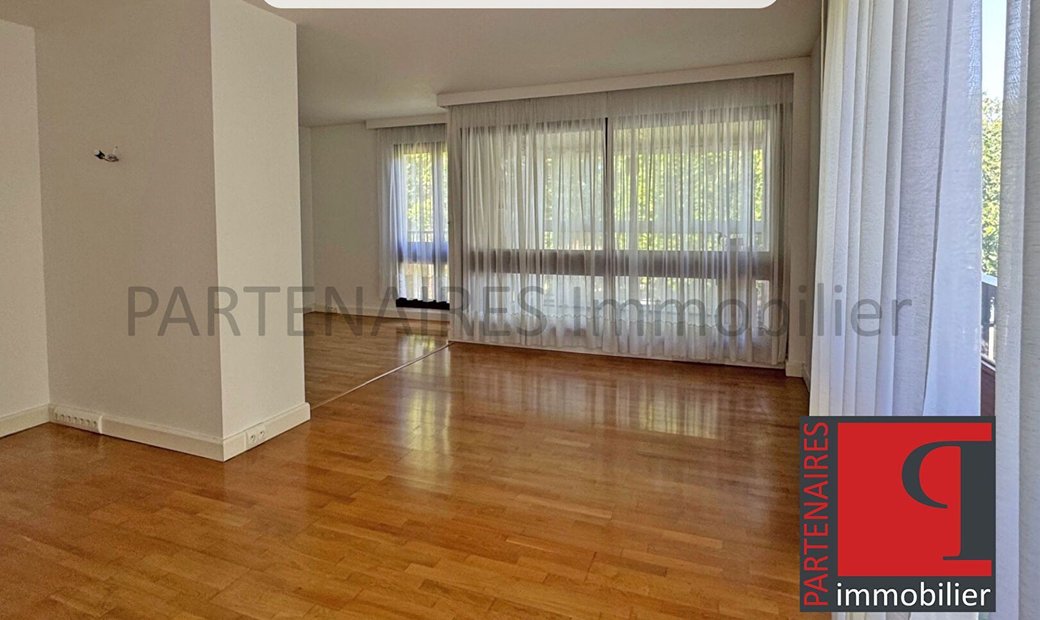 Apartment 110 M² 3 Or 4 In Le Chesnay Rocquencourt, île De France ...