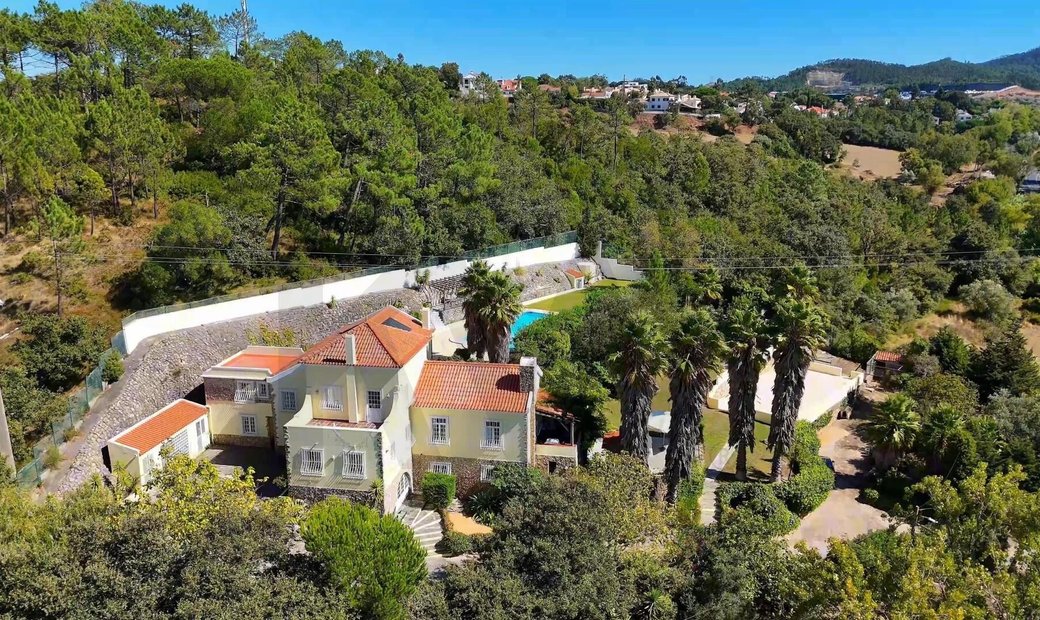 Mafra Town House In Milharado, Lisbon, Portugal For Sale (16575255)