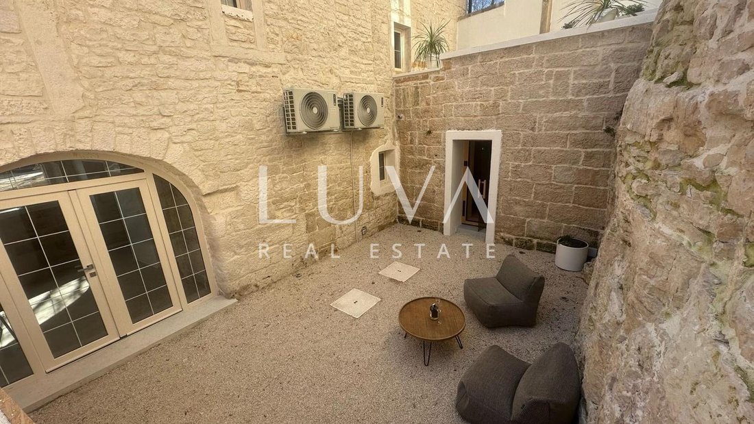 Tinjan, Modern Renovated House With Pool In In Tinjan, Istria County ...