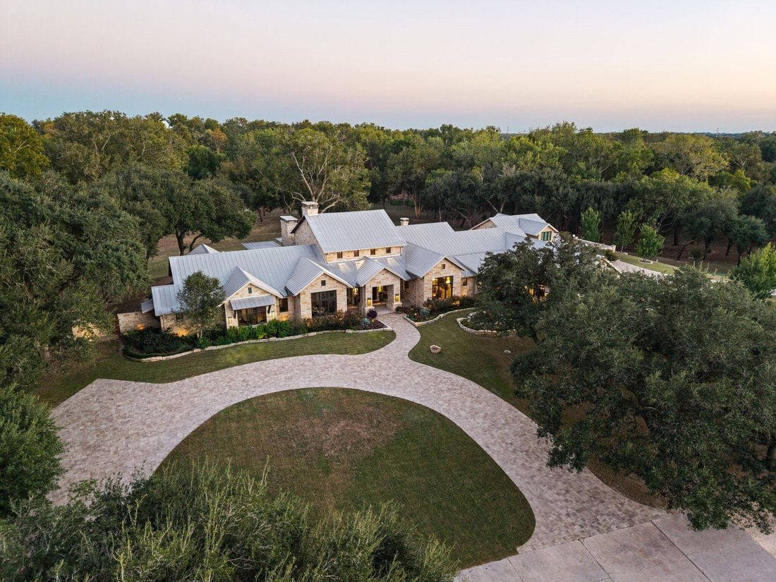 3401 Pueblo Viejo Lane En Sealy, Texas, Estados Unidos En Venta (16577172)