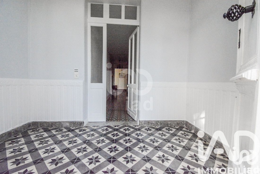 Vente Maison De Campagne 10 Pièces In Lisle Sur Tarn, Occitanie, France ...