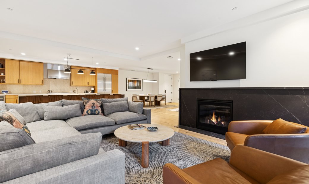 Impeccably Designed Residence Combines In Avon, Colorado, United States ...