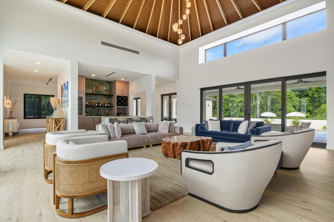 Lyford Cay Contemporary Estate In Nassau, New Providence, The Bahamas ...