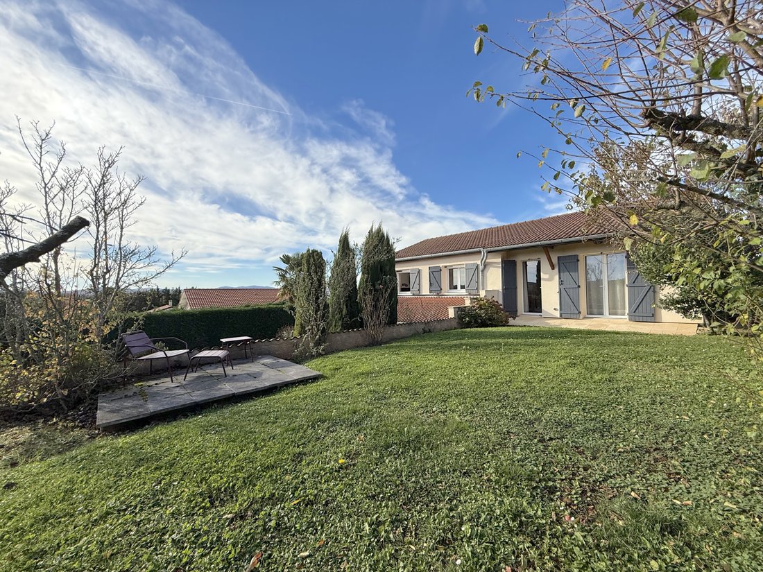 Family Home Of 133 M² Living Space On A In Lyon, Auvergne Rhône Alpes ...